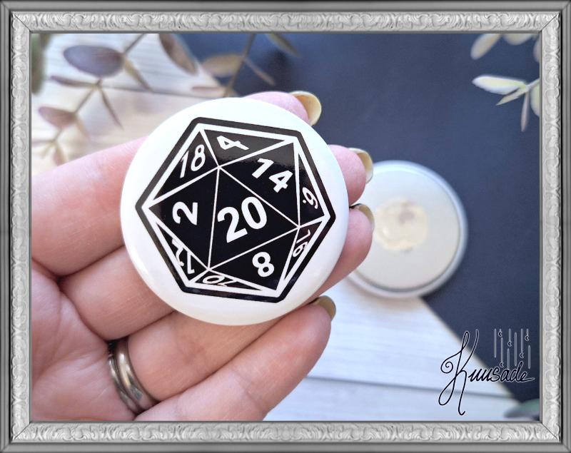 D20 – Nat 20, magneetti | Kuusade
